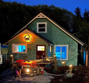 The Cozy Crab Cottage - Umpqua Lighthouse State Park, Reedsport