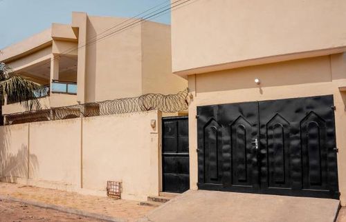 Lome City Apartment - 3 Bedrooms - Togo