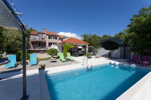 Holiday Home Zrincy - Dugi Rat