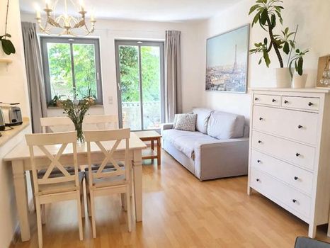 Two Room Apartment In Dresden Neustadt With Balcony - 德累斯頓