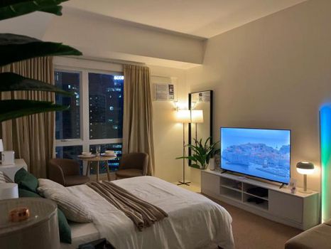 Camari Mandaluyong Staycation 2 With Ps4, 400mbps Wifi, Pool, Netflix Near Mrt Boni, Bgc, Megamall, Makati - Pasig