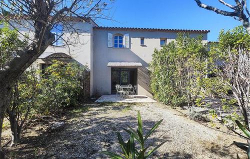 Awesome Home In Saint-laurent-de-la-cabrerisse - Lagrasse