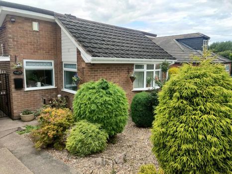 Stunning Views Peaceful Split Level Bungalow - Mansfield