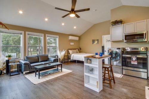 Peaceful Waterfront Studio 16 Mi To Greenville! - City Scape Winery, Pelzer