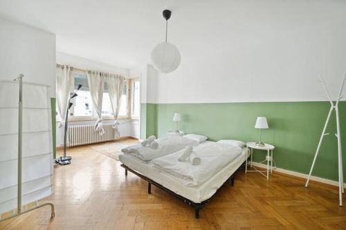 Basic Central Apartment In The Middle Of Zurich - Zürich