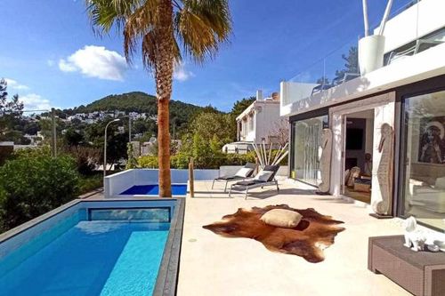 Balinese Villa Near The Beach Outdoor Jacuzzi - Ibiza City
