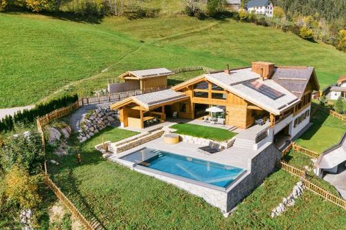 Luxury Austrian Chalet | 5 Bedrooms | Chalet Grace | Private Infinity Pool & Hot Tub | Brandnertal - Vorarlberg