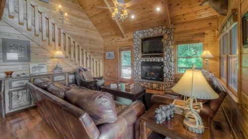 Big Sky Retreat - Blue Ridge, GA