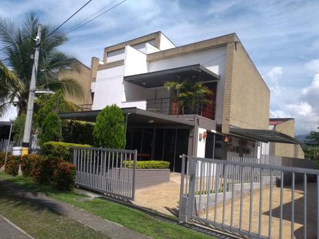 Cabaña Ciudadela Premium San Jeronimo - San Jerónimo