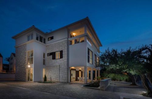 Apartmani Kos - Supetar