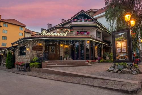 Хотел Том и Нези Класик - Velingrad