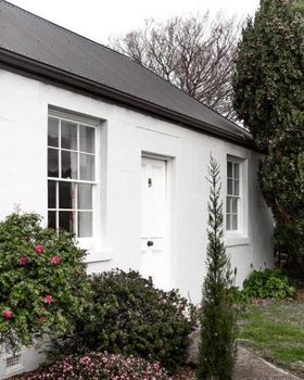 Gaol House Cottages - Tasmania