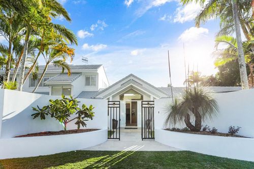 Island Living In The Heart Of Noosa - Noosa National Park