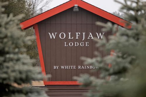 Wolfjaw Lodge - Wilmington, NY