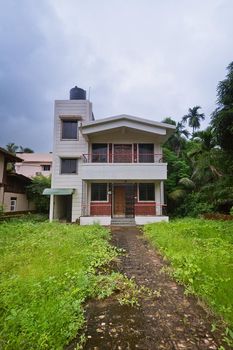 Dapoli Holiday homes and Villas | cozycozy