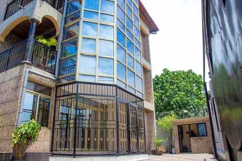 Kinshasa Apartments and Condos For Rent | cozycozy
