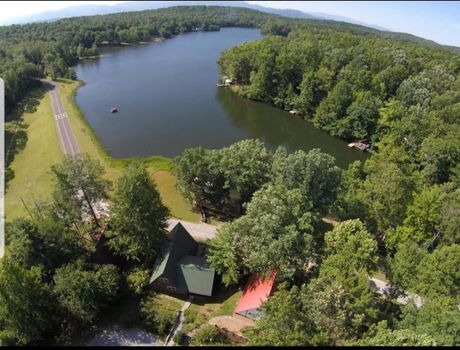 Calderwood Lake, TN: airbnb, hotels & vacation rentals