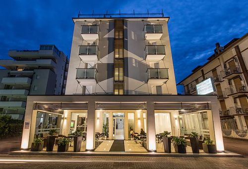 1 Resorts in Lido di Jesolo | cozycozy