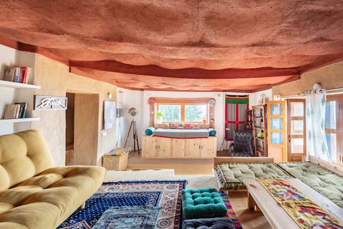 Bir Villas and Beach house | Best Price on cozycozy