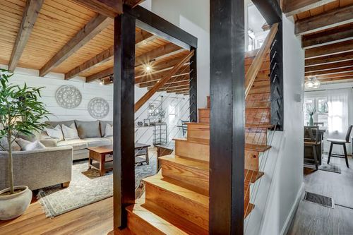 Lancaster, PA Cabins | Best prices on cozycozy