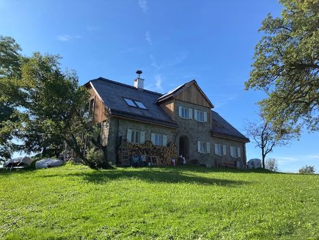 Austria Cottages at the Best Price | cozycozy