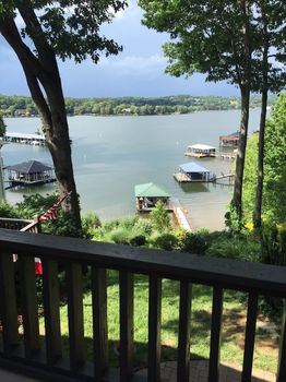 Lake Hickory, NC: airbnb, hotels and vacation rentals