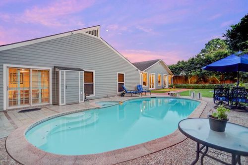 Houston, TX Vacation Rentals and Airbnb | cozycozy