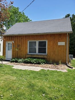 Lake Erie Cabins | Best prices on cozycozy