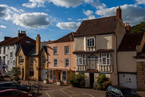 Cheddar Places to Stay and Lodgings | cozycozy