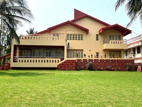 Puri Villas and Holiday homes | Best Deals on cozycozy