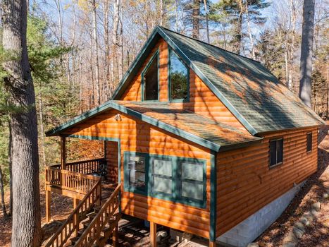 Tupper Lake, NY Cabins | Best prices on cozycozy