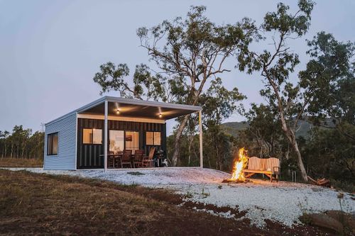 Mareeba Cabins at the Best Price | cozycozy