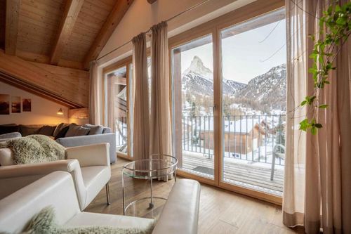 Zermatt Cabins at the Best Price | cozycozy