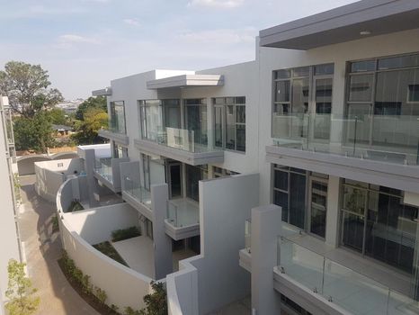 Alexandra Apartments and Condos For Rent | cozycozy