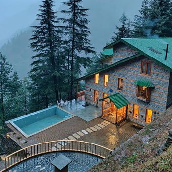 Jibhi Resorts at the Best Price | cozycozy