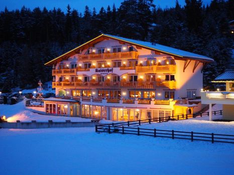 ALLE Hotels in Telfs – Günstige Hotelangebote auf cozycozy