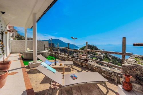 Location Villa et Maison Vacances Conca dei Marini | cozycozy