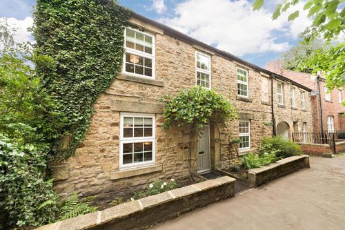 Hexham Lodges at the Best Price | cozycozy